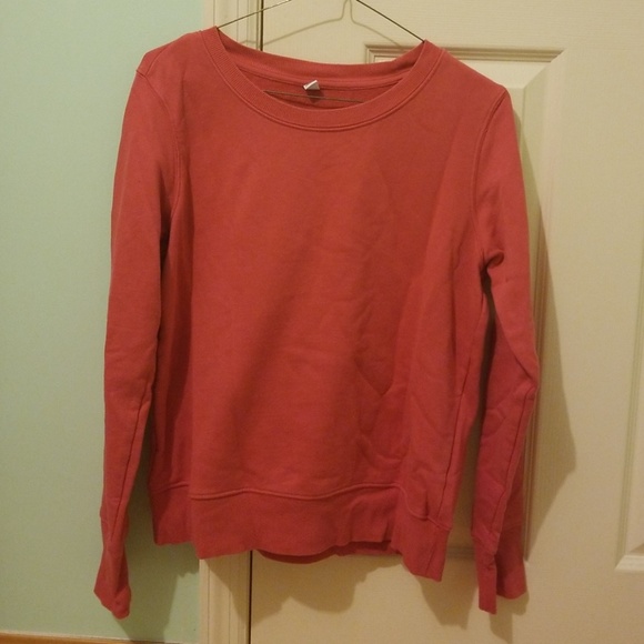 Uniqlo | Sweaters | Uniqlo Sweatshirt Long Sleeve | Poshmark